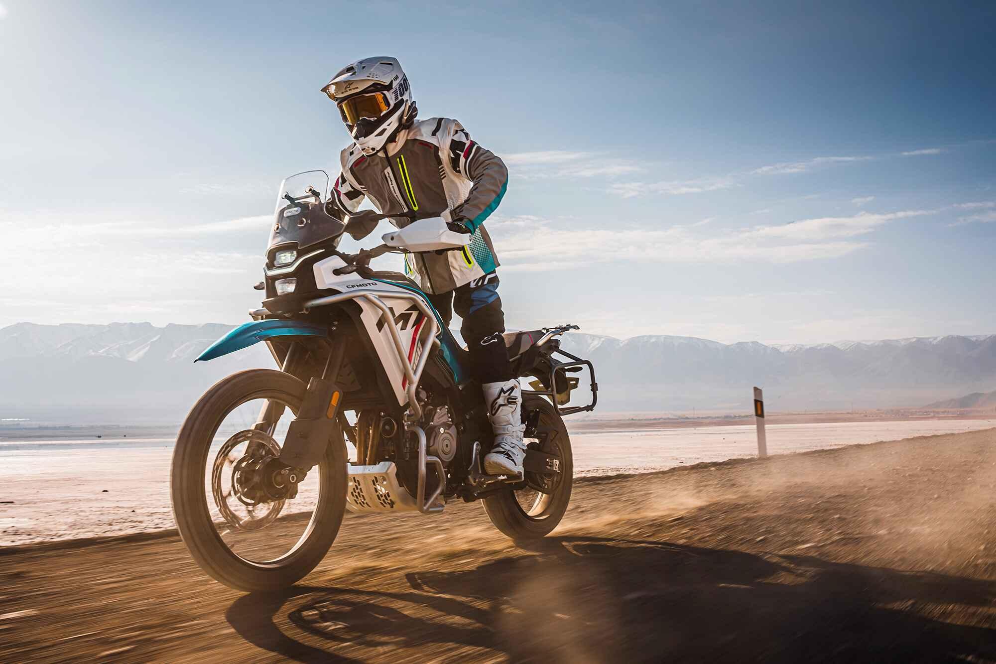 MOTOCYKL CFMOTO 450MT-R/RX | ATV Centrum